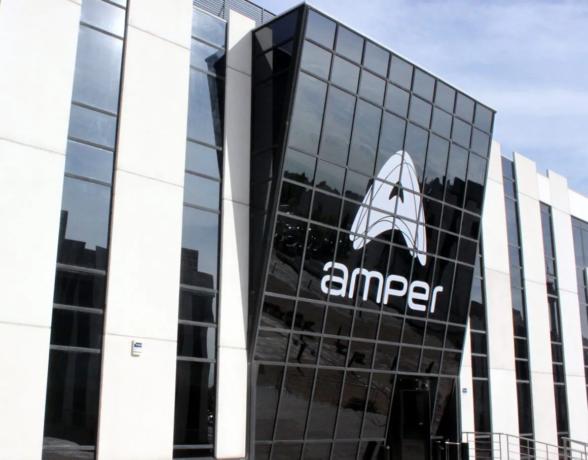 AMPER SMART: LA SOLUCIÓN GLOBAL PARA DESTINOS TURÍSTICOS INTELIGENTES ...